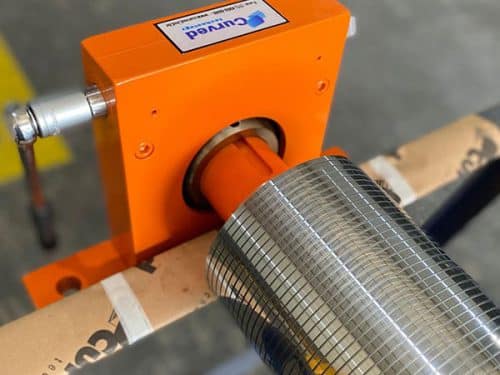 Rolo cromado com ranhura | Curved Technology